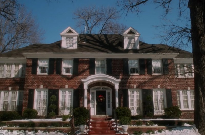 You Can Stay At The 'Home Alone' House This Holiday Season And The ...