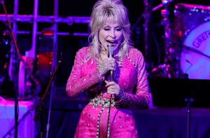 Dolly Parton Shares Rare Photo With Husband Carl Dean