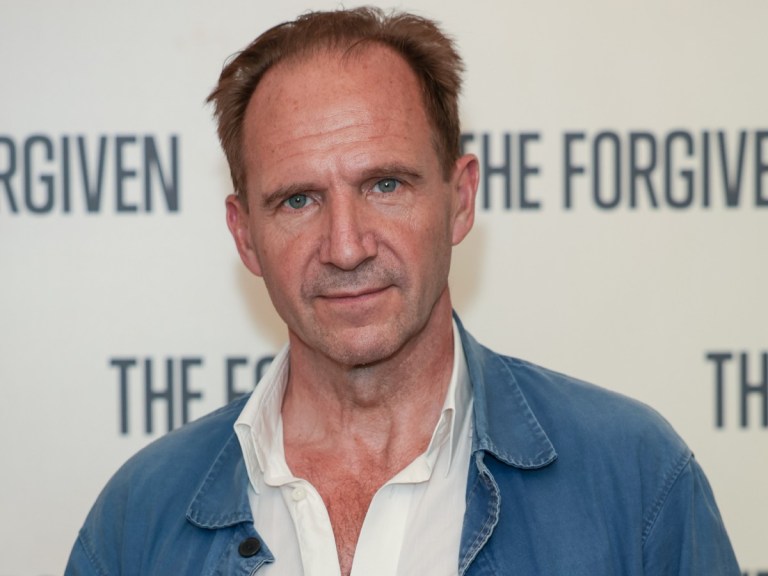 All About Ralph Fiennes' Ill-Fated Marriage To Alex Kingston