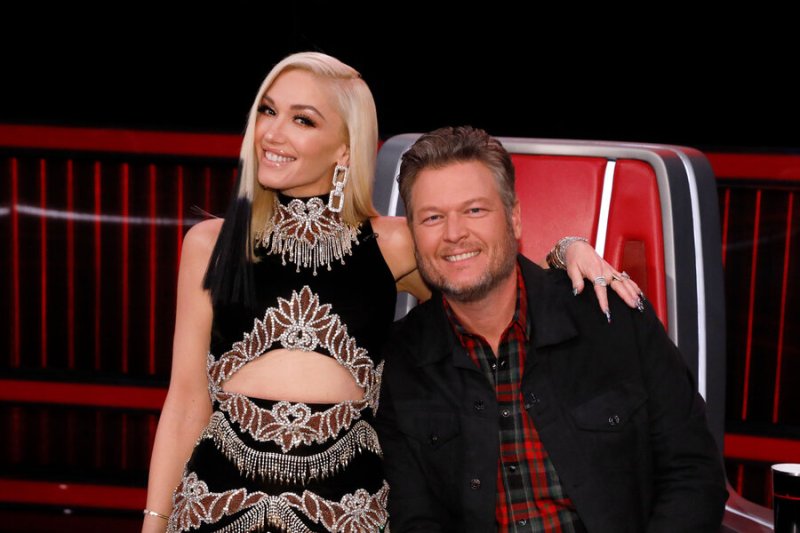 Gwen Stefani 'Struggling' On 'The Voice' Without Blake Shelton ...