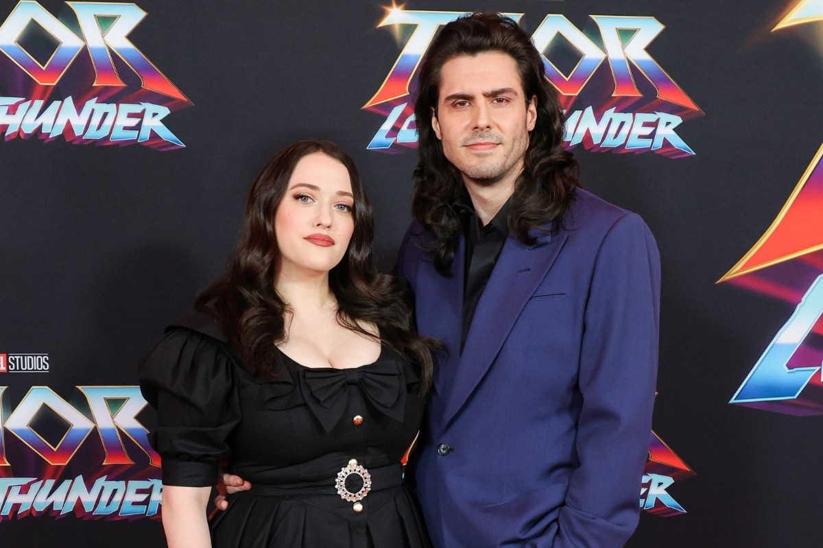 ‘2 Broke Girls Star Kat Dennings And Musician Andrew W K Get Married