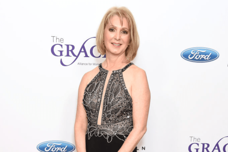 Dixie Chicks Pen Heartfelt Tribute to Laura Lynch