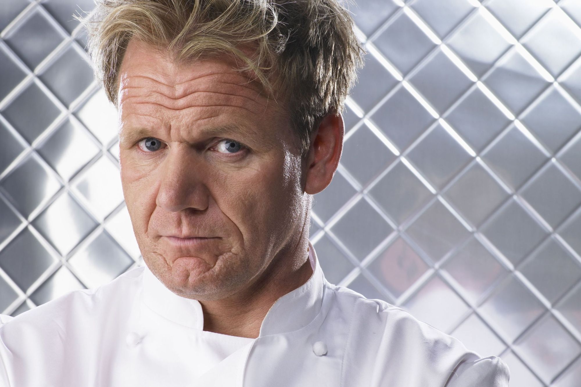Chef Gordon Ramsay Spills On The One Dish You Should Never Order At A ...