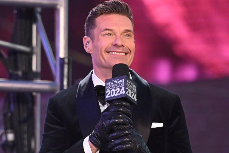 Powerball Winner Collapses on 'New Year's Rockin' Eve,' Sparks Online ...