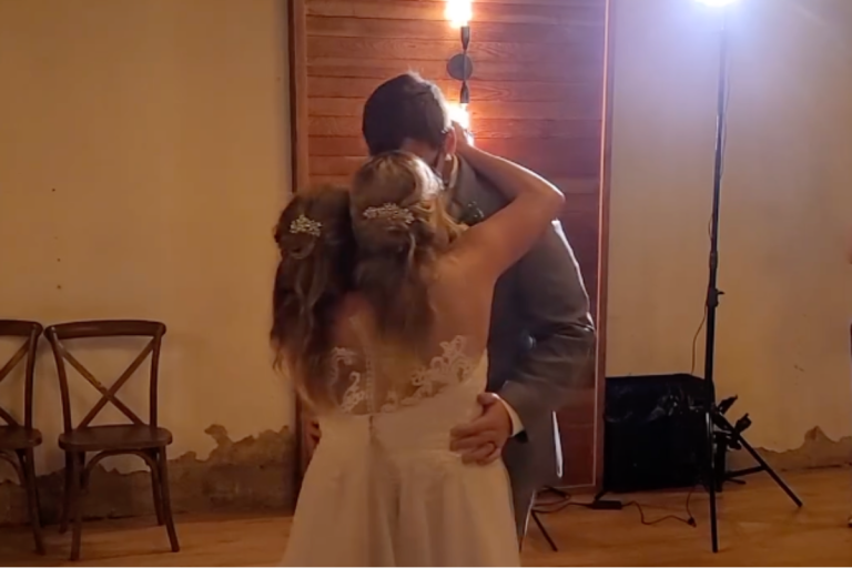 Conjoined Twin Abby Hensel, 'Abby & Brittany' Star, Marries Veteran