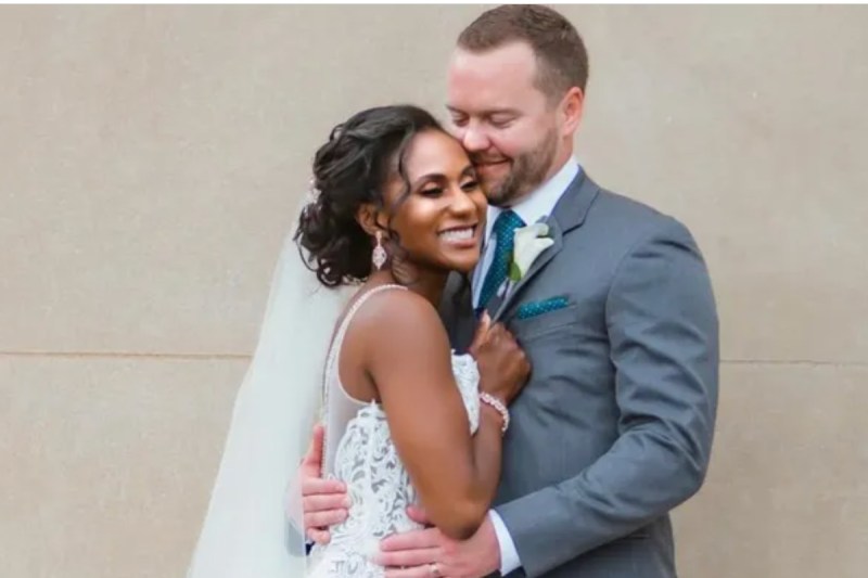 Former Chiefs Cheerleader Krystal Anderson Dead at 40