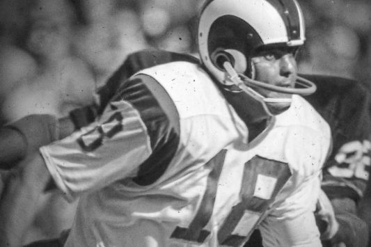 Roman Gabriel, History-Making NFL Quarterback, Dead at 83
