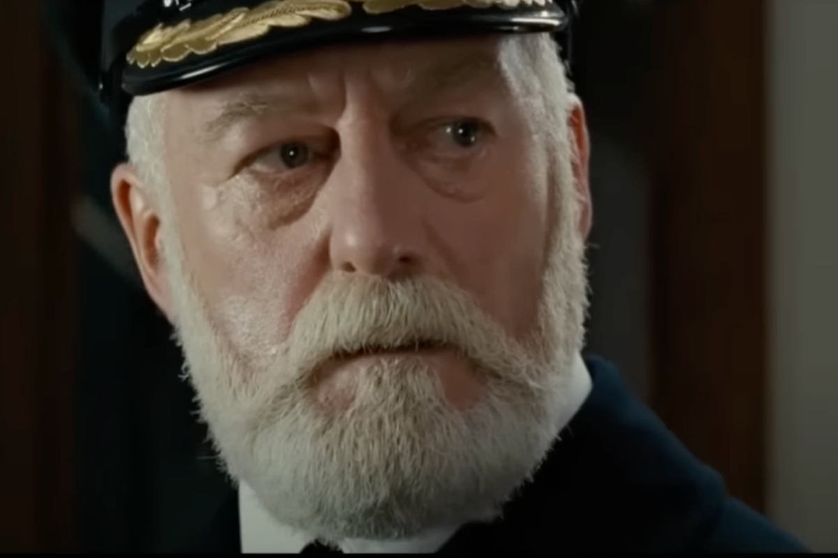 Bernard Hill, 'Titanic' and 'Lord of the Rings' Star, Dead at 79