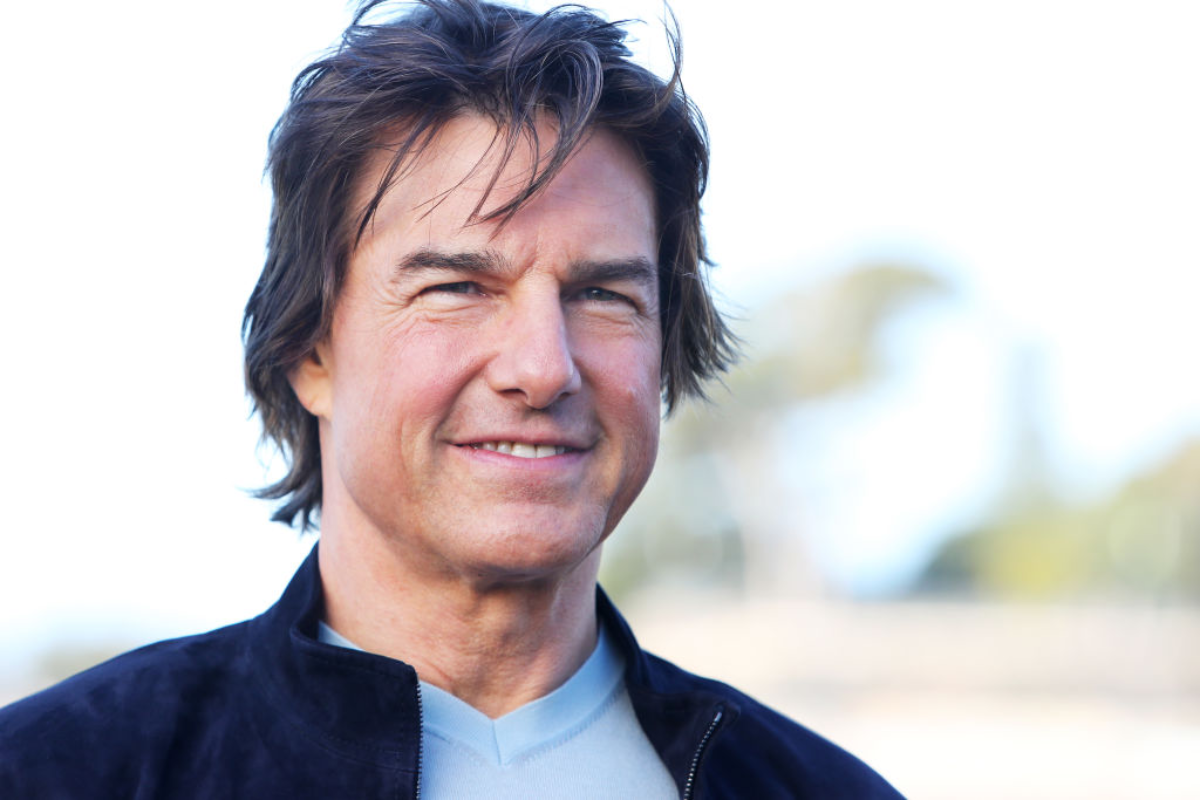 Suri Cruise Drops Dad Tom's Last Name at High School Graduation