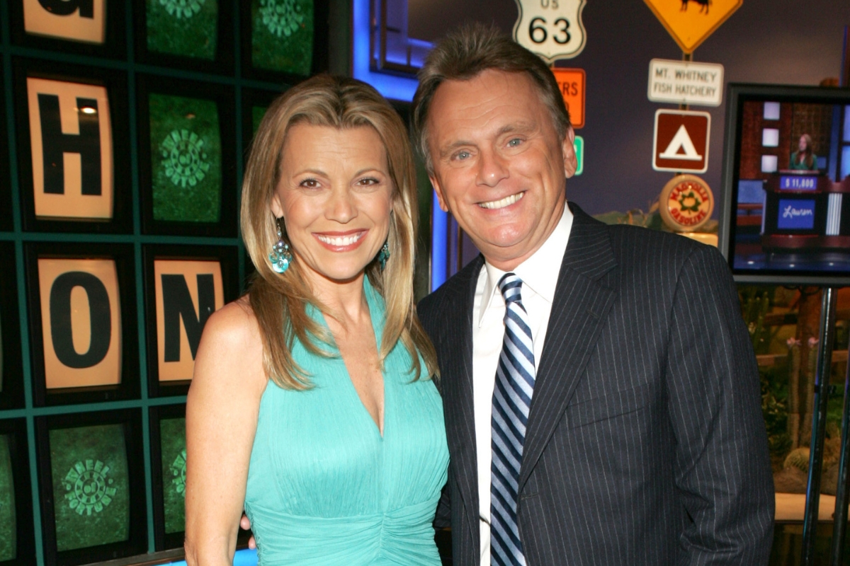 Vanna White Gets Emotional in Pat Sajak Farewell Video