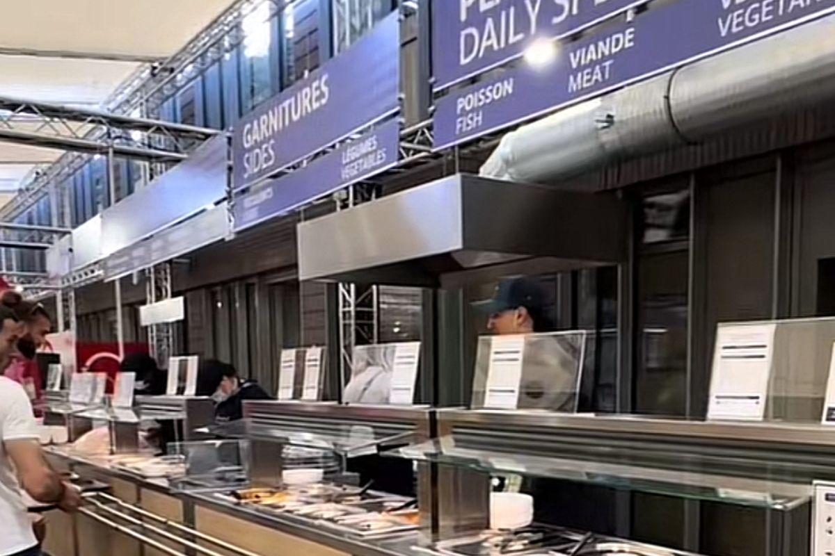 Athletes Give Inside Look at 'Crowded' Dining Complex in Olympic Village