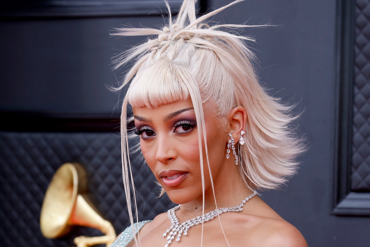 Doja Cat, Joseph Quinn Spotted After Noah Schnapp Drama