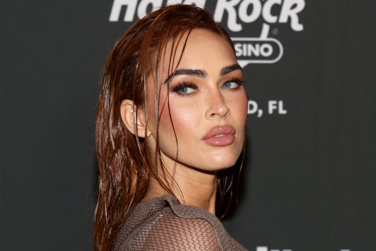 Pregnant Megan Fox Shows off Her Baby Bump Photos