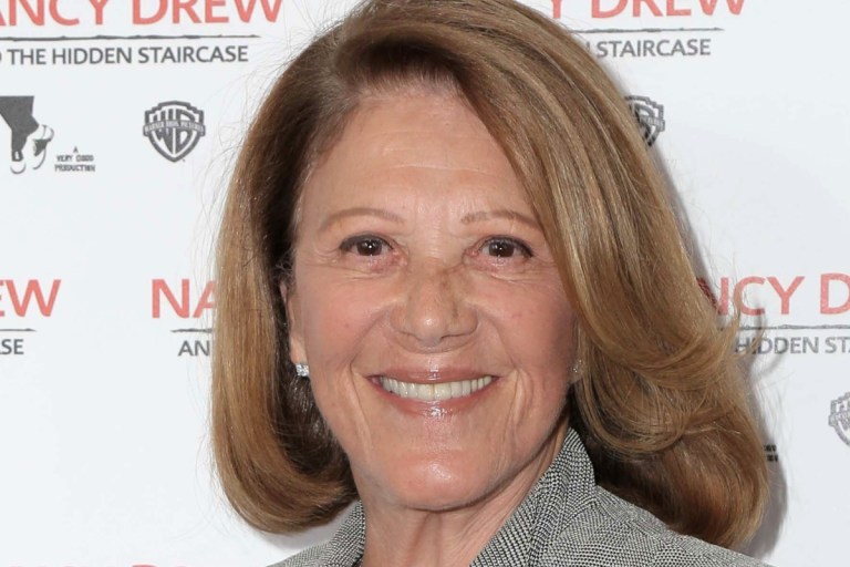 TV Sitcom Icon Linda Lavin Dead at 87, Cause of Death Revealed