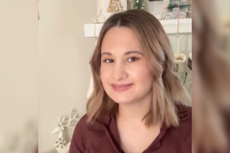 Gypsy Rose Blanchard Flaunts Body One Week After Giving Birth