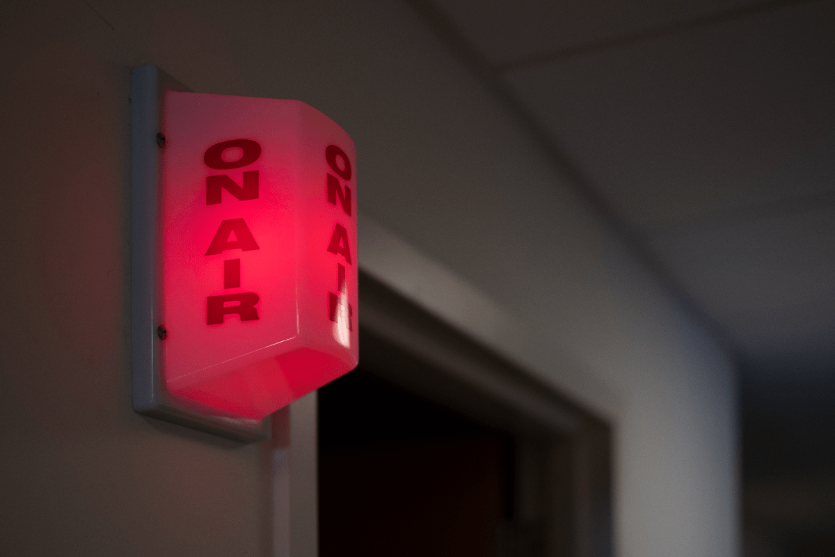 TV Meteorologist Peter Coade Dead at 82