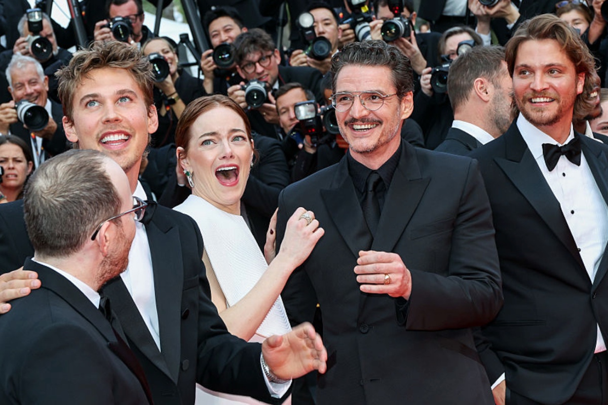 Emma Stone Faces Bee Attack on Cannes Red Carpet in Buzzworthy Moment