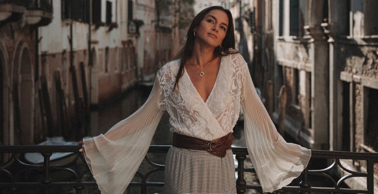 Man Accused Of Stalking Influencer And Following Her To Bali With Plans ...