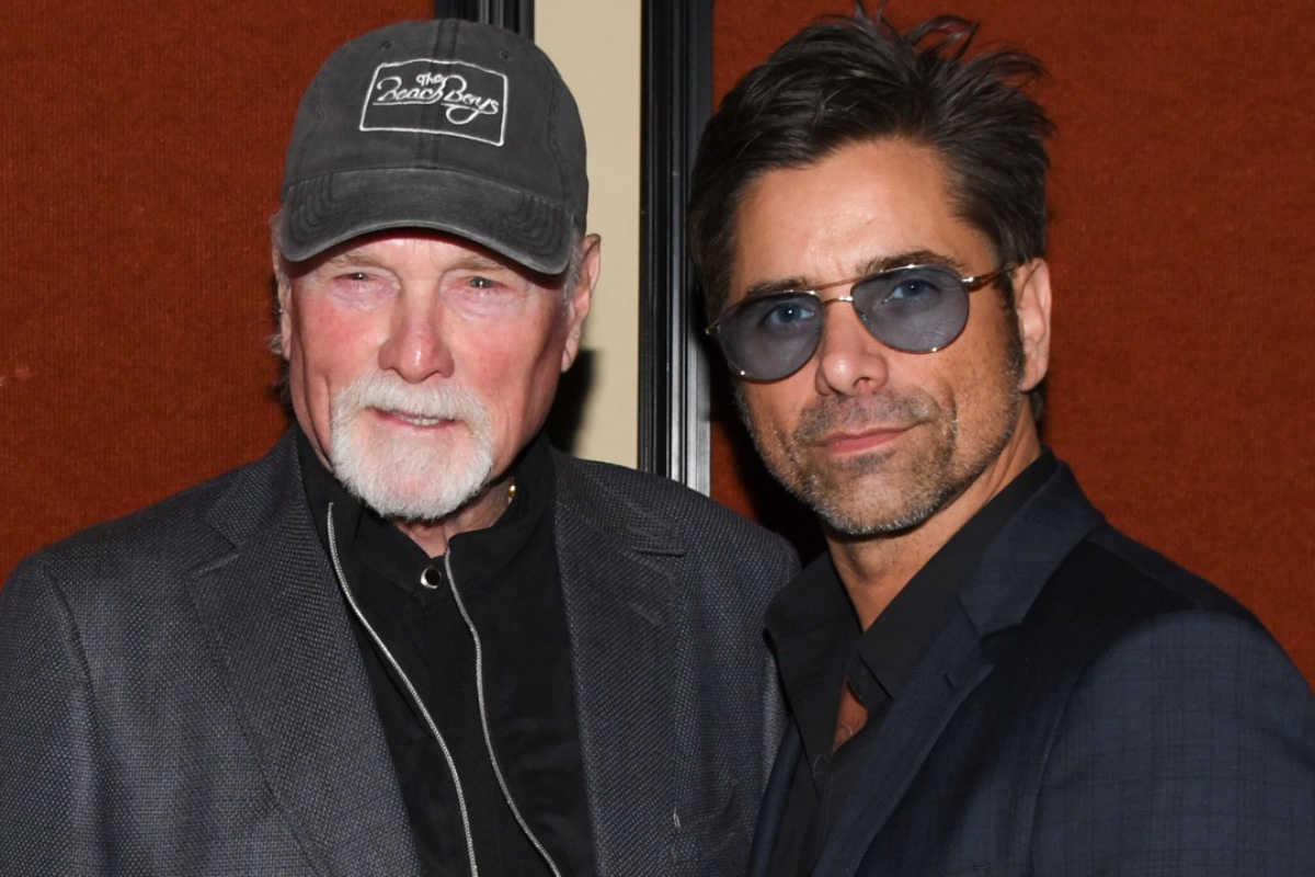 John Stamos Opens Up About the Moment He Told Beach Boys’ Mike Love ...
