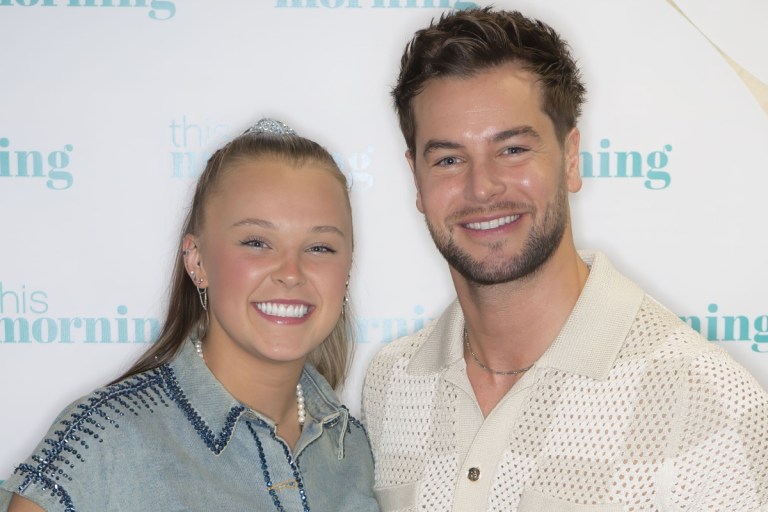 JoJo Siwa Confirms Her Relationship With ‘Celebrity Big Brother’ Co ...