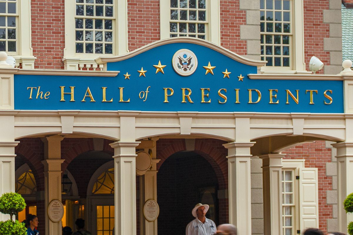 Walt Disney World’s Hall of Presidents Reopens With Updated Donald ...