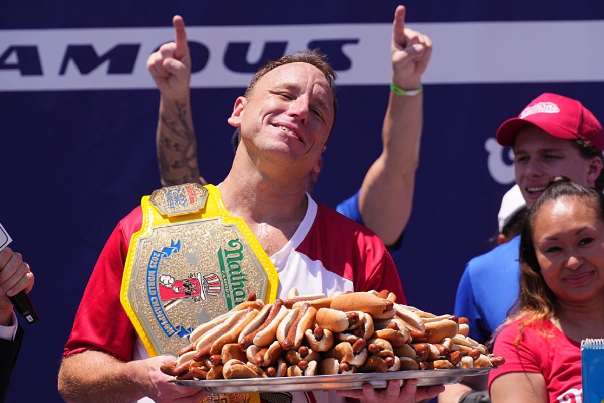 Here's Joey Chestnut’s Jaw-Dropping Hot Dog Count at the 2025 Nathan’s ...