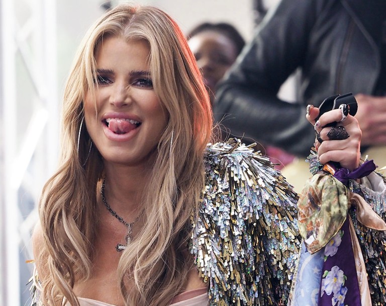 Jessica Simpson Makes a Splash on the 'Today' Show, Allegedly Pees ...