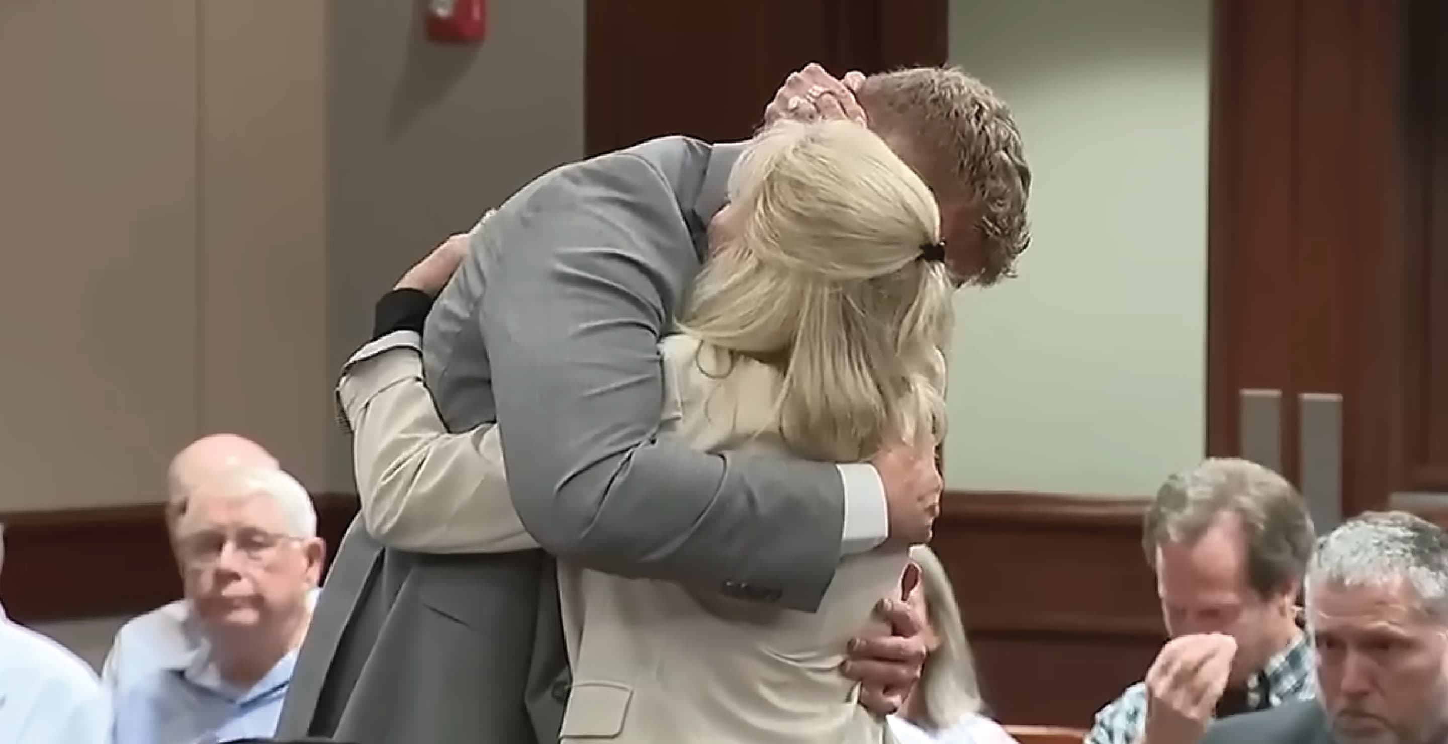 Grieving Woman Hugs The Killer Of Her Husband Of 50 Years In Court: 'He ...