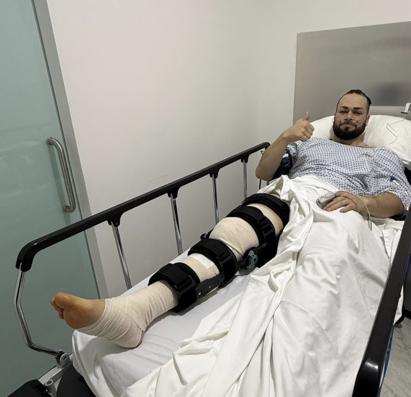 Professional Wrestler Hospitalized After His Knee 'Literally Exploded ...