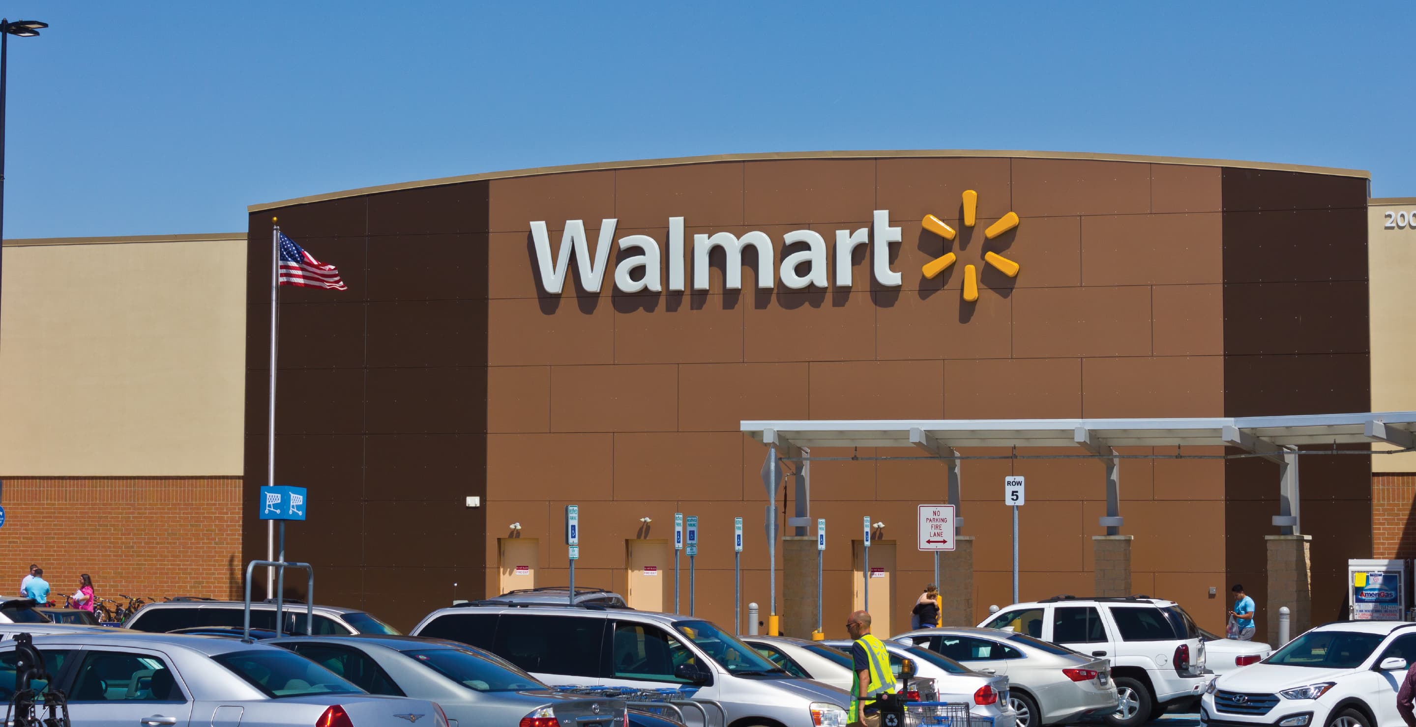 Indiana Walmart Employee Shown Beaten By Mob In Store Got Suspended By ...