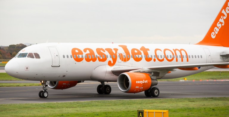 Flight Comes Within Just Feet Of Hitting Another Plane In Scary Moment