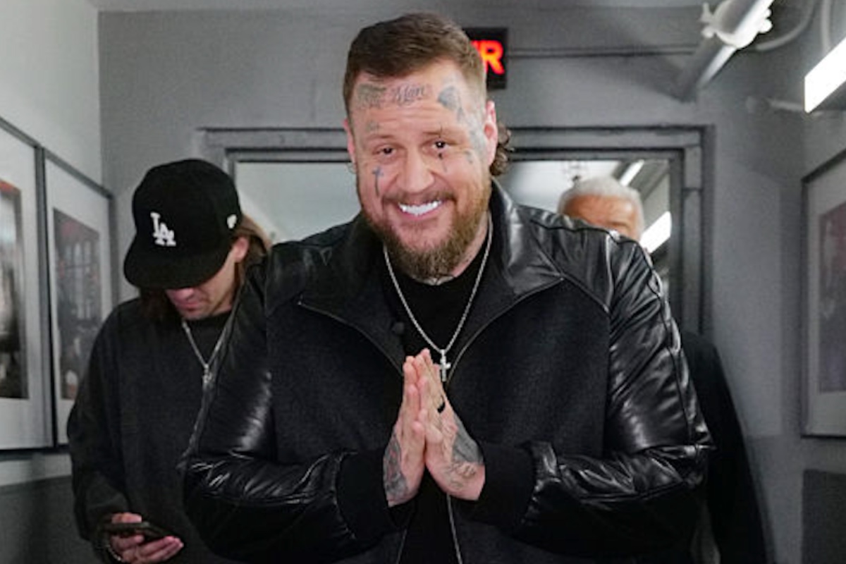 Jelly Roll's Felony Convictions Pardoned by Tennessee Governor