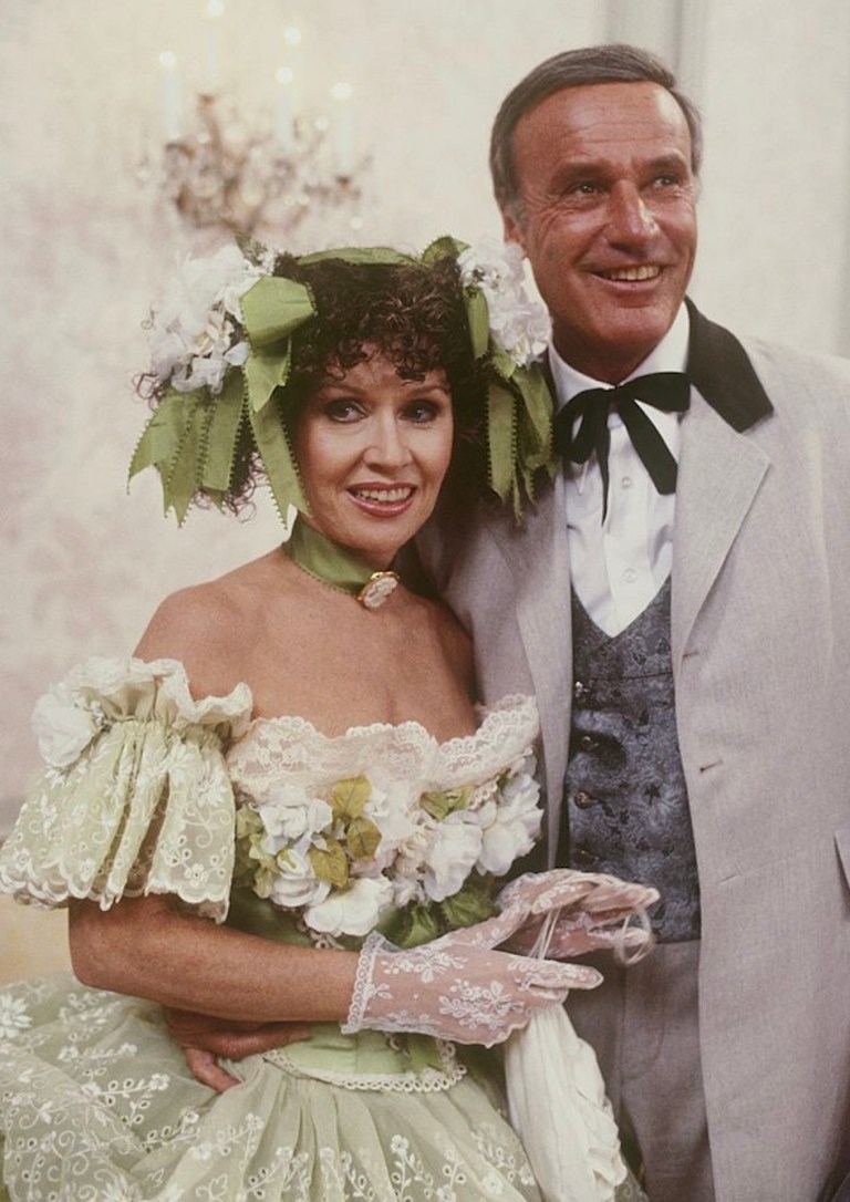 Pat Crowley, Actress With Decades of Roles on Hit TV Shows, Dead at 91