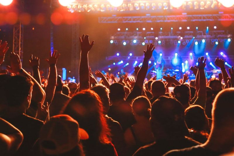 '80s Music Legend Announces New Concerts After 'Farewell' Tour