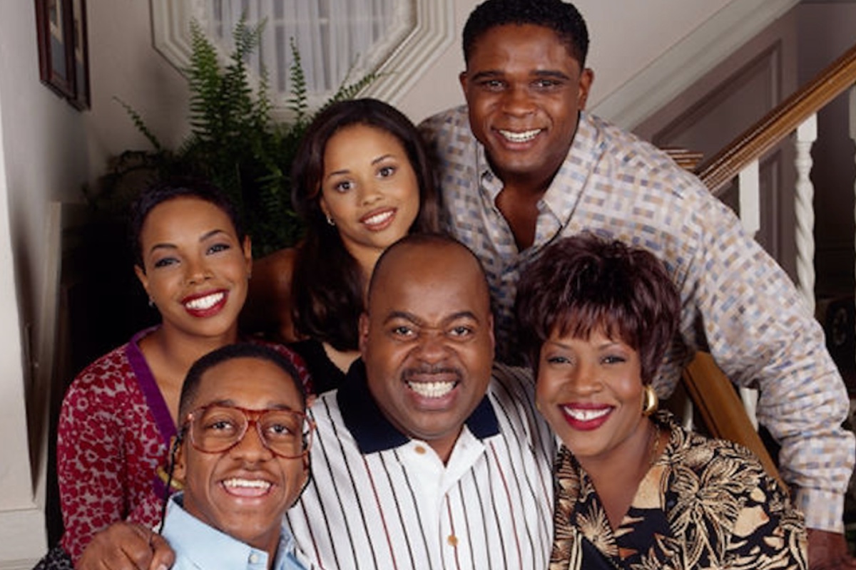'Family Matters' Star Arrested Near US-Mexico Border on Felony Charge ...