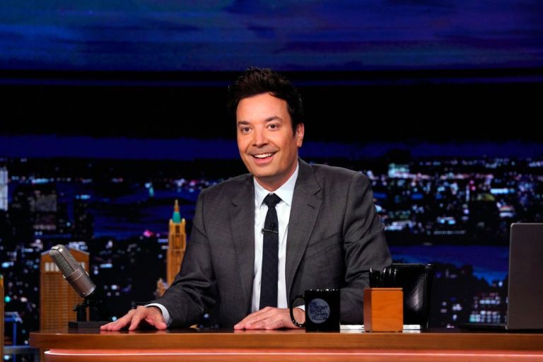 Jimmy Fallon Says He's Avoiding Politics on 'The Tonight Show ...