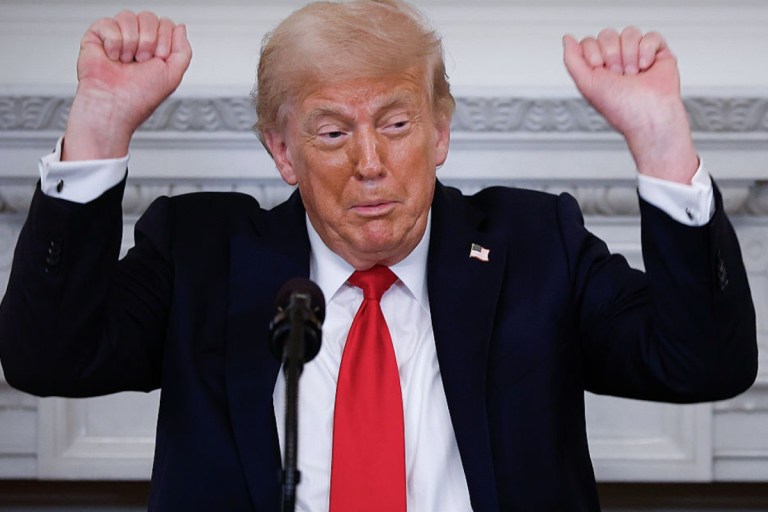 Trump's Doctor Declares President in 'Exceptional Health' After Physical