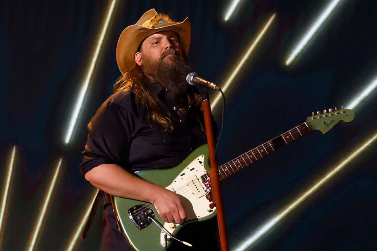 Why Chris Stapleton Had to Abruptly Reschedule Multiple Concerts