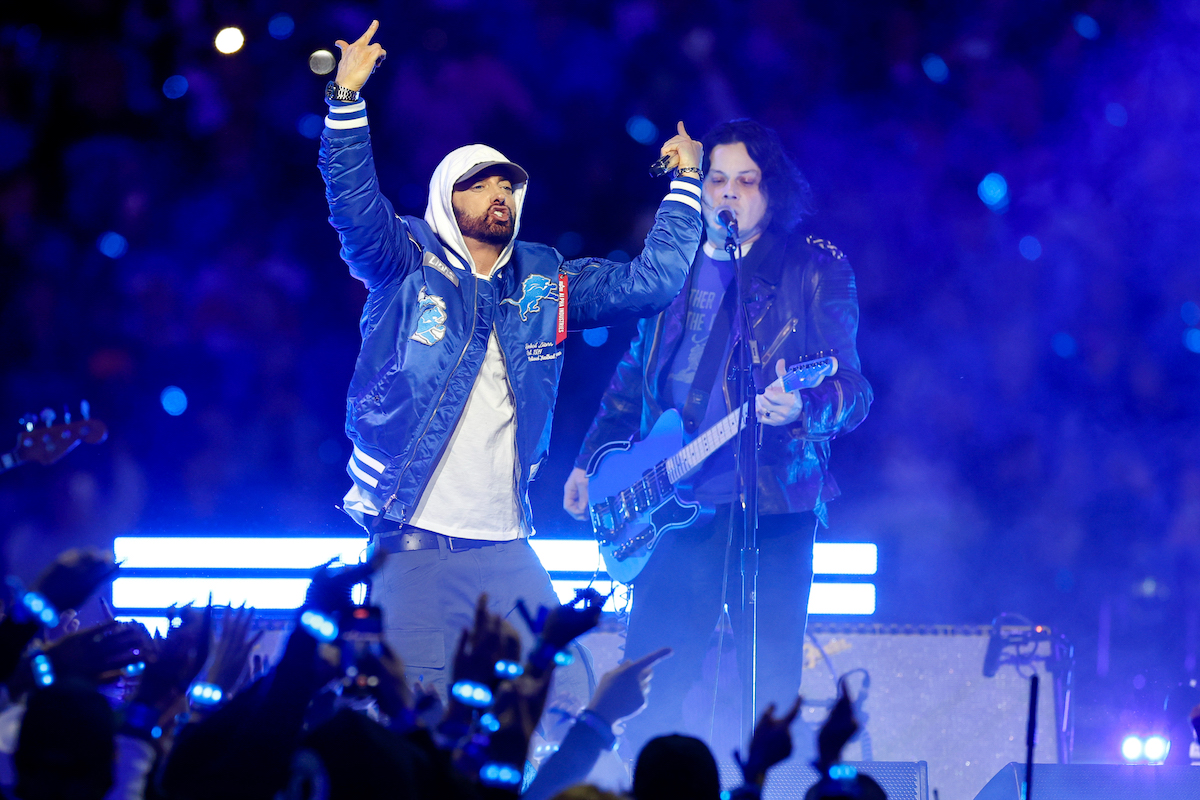 Watch Jack White and Eminem's Epic Thanksgiving NFL Halftime Performance