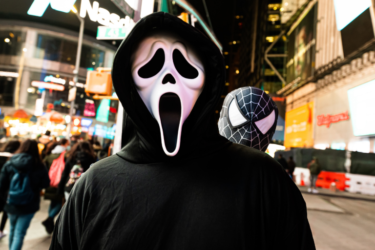 'Scream' Franchise and ‘Ray Donovan' Star Hospitalized in New York City