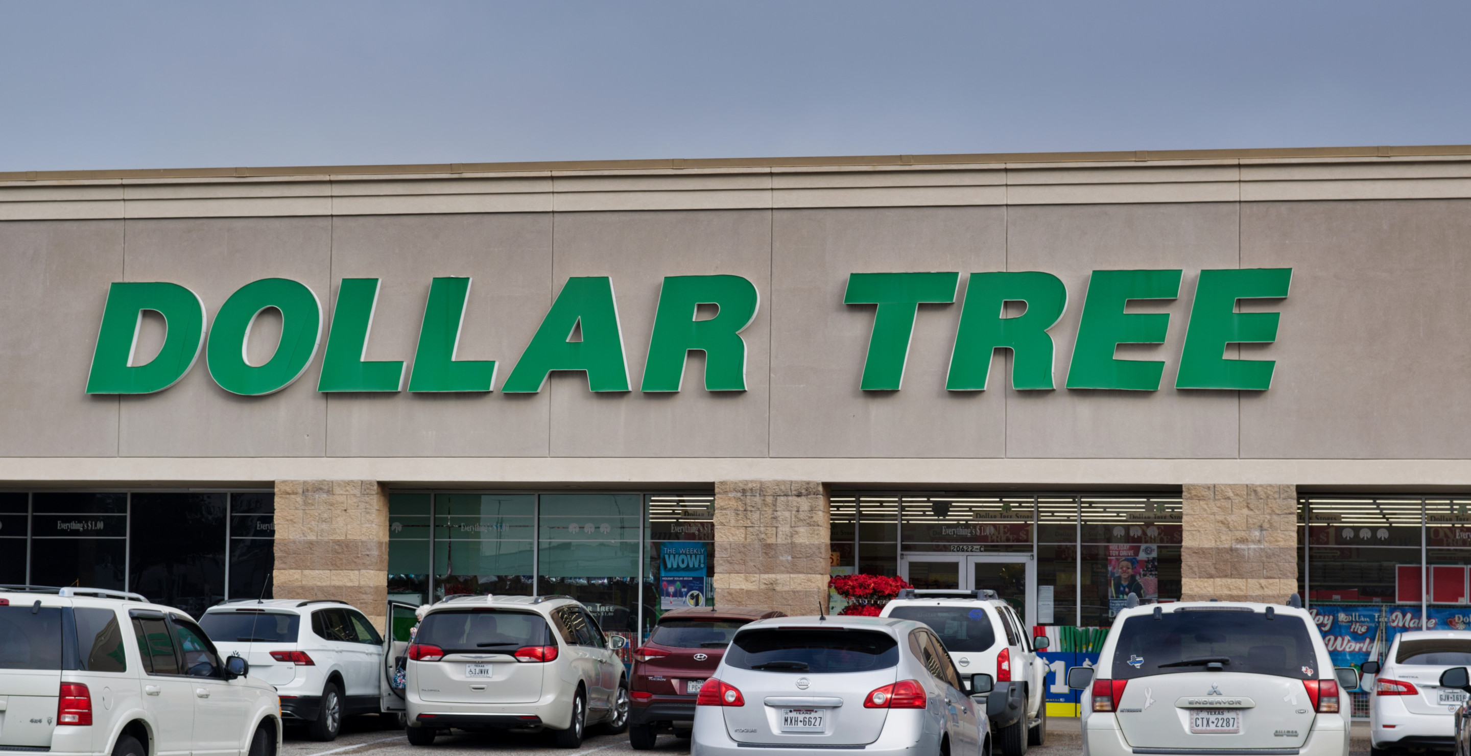 Mom Of 2 Found Dead In Dollar Tree Freezer, Family Speaks Out