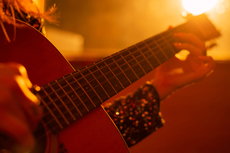 Country Singer Calls out Fans Yelling ‘Disrespectful’ Comments During ...