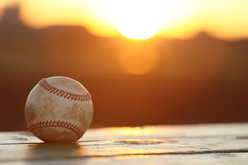 Former Mariners Pitcher Mike Campbell Dies Suddenly at 61