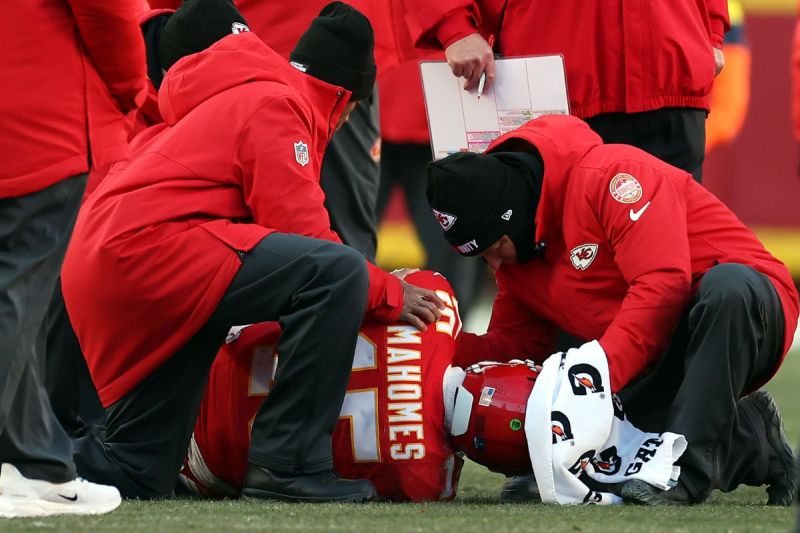 Patrick Mahomes Seriously Injured, Out for Season
