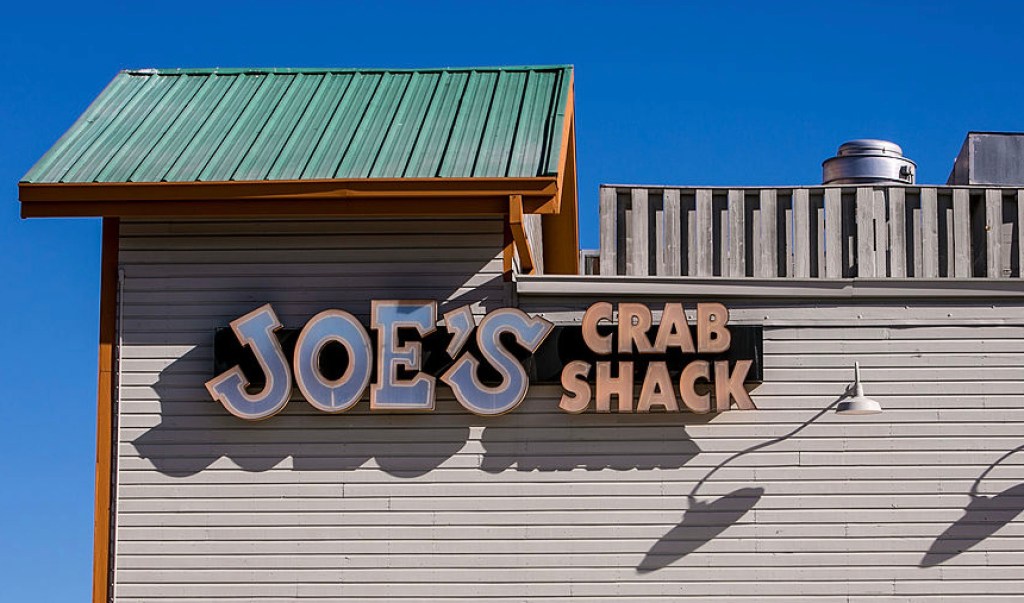 Another Joe's Crab Shack Is Closing, But Bubba Gump Shrimp Co. Lined up ...