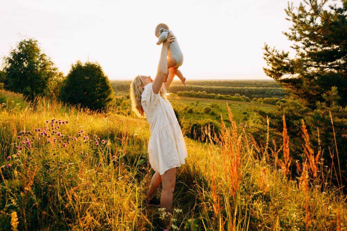 Country Singer and Rockstar Welcome Baby No. 2 Together