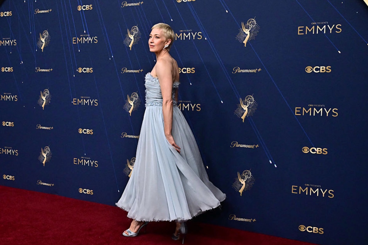 Emmy-Nominated Star Suffered Medical Emergency Where Her 'Throat Was ...