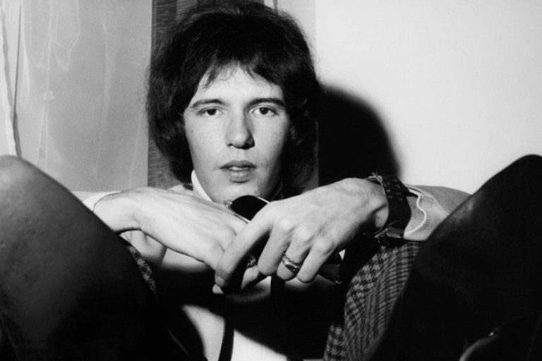 '60s Pop Singer Dies Following Stroke: Gary Walker Was 83